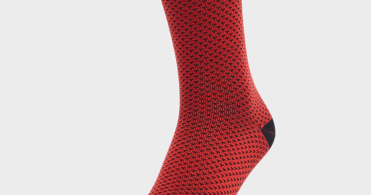 Red Gore Men’s C3 Dot Mid Socks – Millets